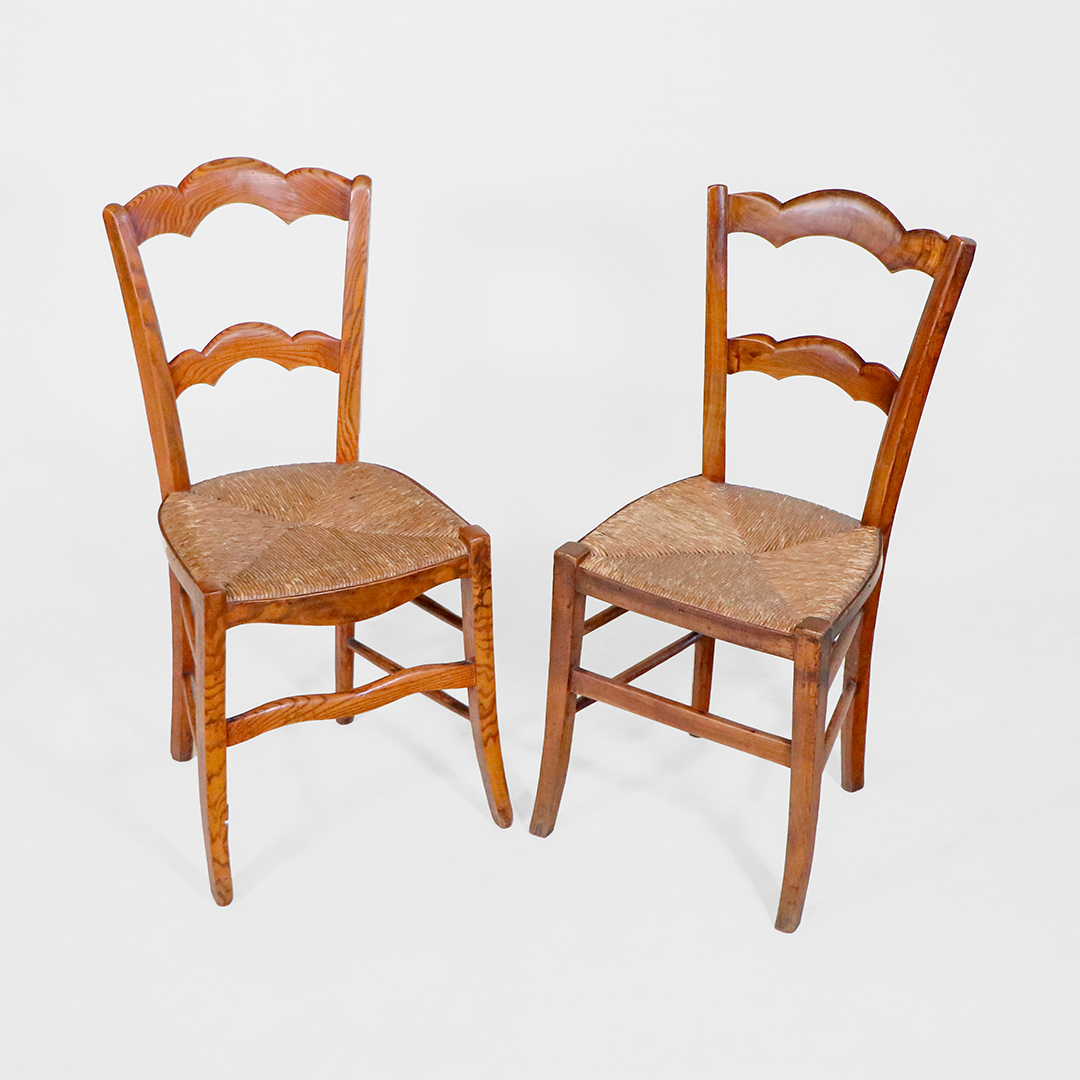 Antike Esszimmerstühle Louis Philippe 2er Set | Kirschholz Rattan Stühle