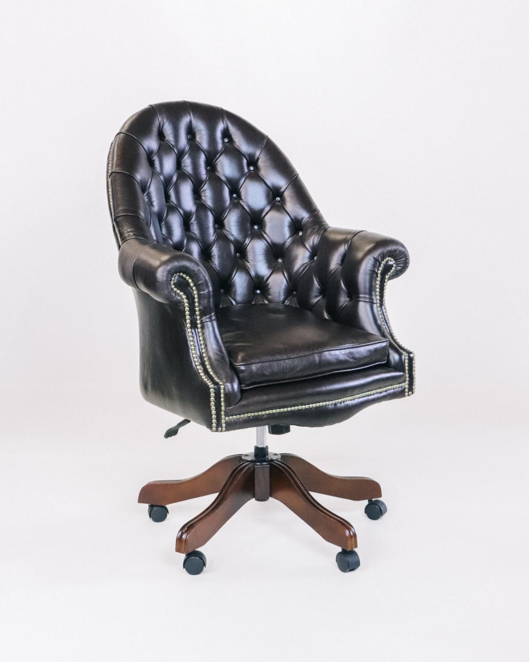 Chesterfield Drehstuhl "Executive Chair" in Old English Smoke ...